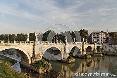De Brug Rome Van De Engel Van Heilige Stock Foto's - Afbeelding: 16932783
