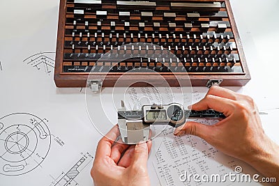Digital Micrometers And Digital Vernier Calipers Perform Calibration On ...