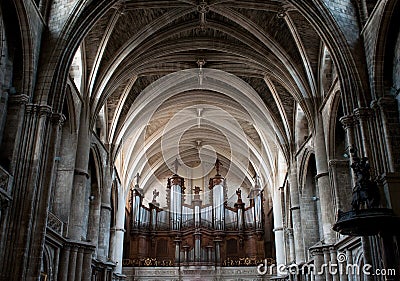 Dome Of Gothic Cathedral Royalty Free Stock Images - Image: 10409379