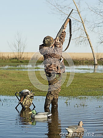 Duck Hunter With Gun Shooting Royalty Free Stock Photos - Image: 37240928