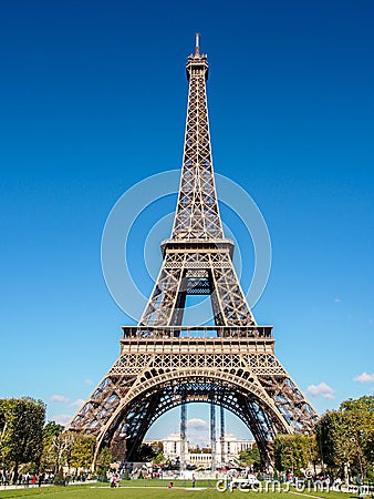 Eiffle Tower Royalty-Free Stock Photo | CartoonDealer.com #27404043