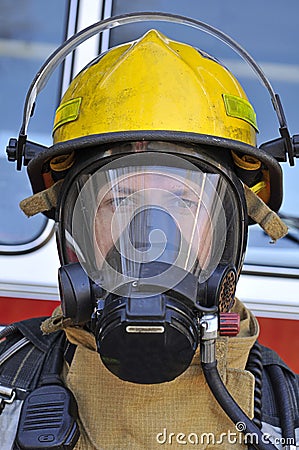 Firefighter In Air Mask Royalty Free Stock Images - Image: 8472589