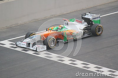 Formula One Racing Car - Start Line Editorial Stock Photo - Image: 33239288