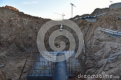 Formwork Solutions For Reinforced Framed Superstructure. Construction ...