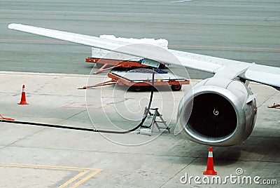 Fueling The Aircraft Stock Photo - Image: 20516640