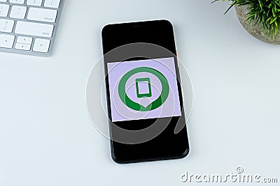 Google Find My Device App Logo On A Smartphone Screen. Editorial Image ...