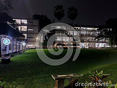 IIT BOMBAY Main Building Night View, Indian Institute Of Technology ...