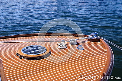 Klassieke Houten Boot Stock Afbeeldingen - Afbeelding: 2554144