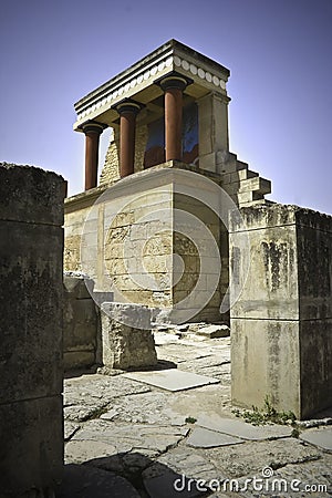 Crete knossos temple stock image. Image of stone, bull - 4167877