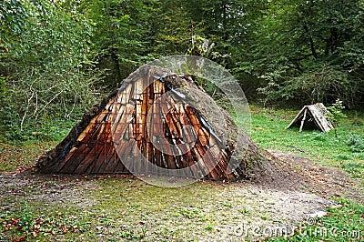 Log Shelter Royalty Free Stock Photography - Image: 28667957