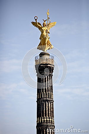 Berlin angel stock image. Image of gold, deutschland - 30178479