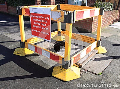 Temporary Obstruction 15 Minutes Delay Sign on Residential Road Stock ...
