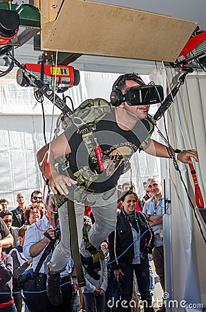 Man Experimenter Feels The Installation Simulator Skydiving Glasses ...