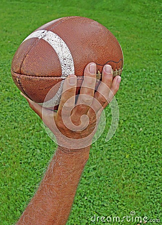 Man Throwing Football Stock Images - Image: 14950134