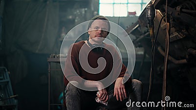 Master of His Craft: a Serious Look at the Skilled Mechanic. Look of a ...