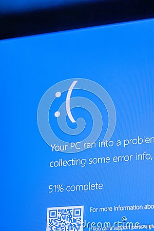 Microsoft Blue Screen Error,Global Outage, Computers Stop Working,Blue ...