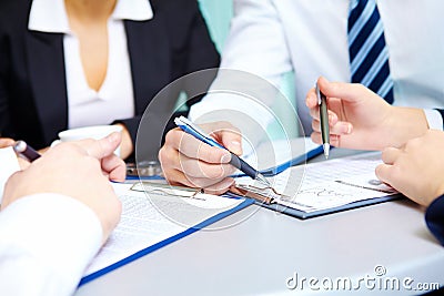 Moment Of Discussion Stock Photos - Image: 17371573