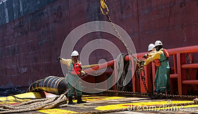 Offshore Vessel Crew Working On Deck Editorial Photography - Image ...