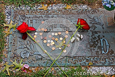 Patsy Cline Grave Editorial Stock Image - Image: 26660459