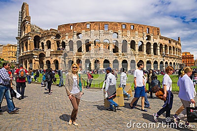 People Near The Colosseum In Rome, Italy Editorial Photo - Image: 44826236