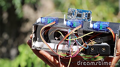 Plastic Geared Micro Servos with Its Shaft Moving when an Obstacle ...