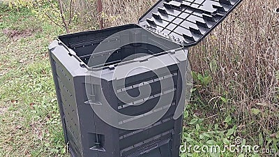 Plastic Tank for the Production and Storage of Compost in the Garden ...