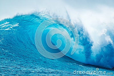 Powerfull Blue Ocean Wave Royalty Free Stock Photography - Image: 22656707