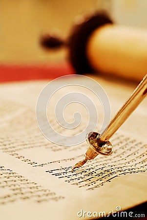 Reading The Torah Scroll Stock Photos - Image: 18827833