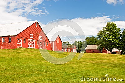 Red Barn And Farmyard Stock Photos - Image: 15388043