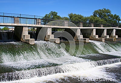 River Dam Royalty Free Stock Images - Image: 3975429