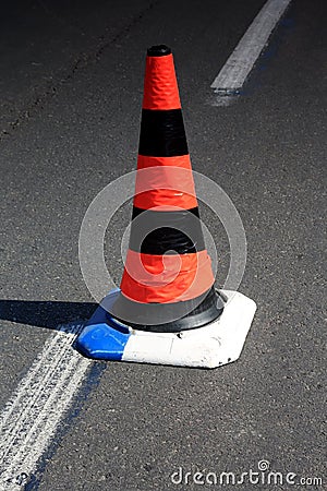 Rode Cone Royalty-Free Stock Photography | CartoonDealer.com #11731541