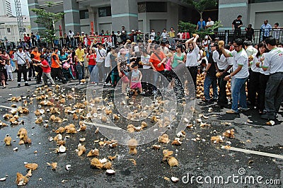 Smashing Coconuts Editorial Image | CartoonDealer.com #14498716