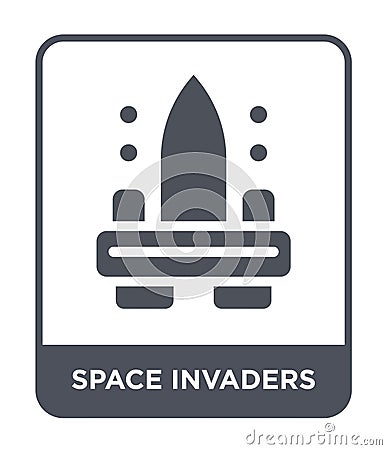 Space Invaders Icon In Trendy Design Style. Space Invaders Icon ...