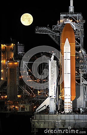 Space Shuttle On Launch Pad Editorial Photo - Image: 8524696