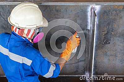 Step To Use Developer Spray Into The Welded To Pull The Liquid ...