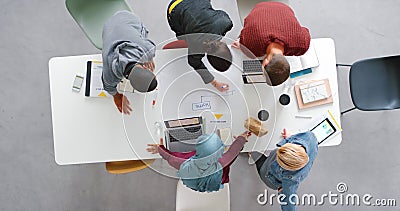 Teamwork, Brainstorming and Collaboration with Team Overhead Planning ...