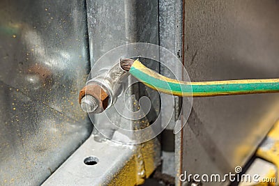 Terminal Bar For Electrical Connection And Earthing Terminals For ...