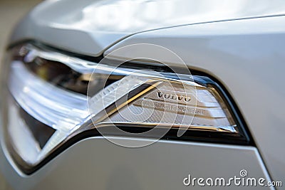 Volvo XC90 Led Headlights With Volvo Logo Thor`s Hammer Design ...