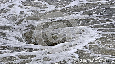 Tourbillon De L'eau De L'océan Pacifique Sur Des Paysages étonnants ...