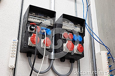 Wall Mounted Industrial Electrical Power Socket And Fuse Box With Plugs ...