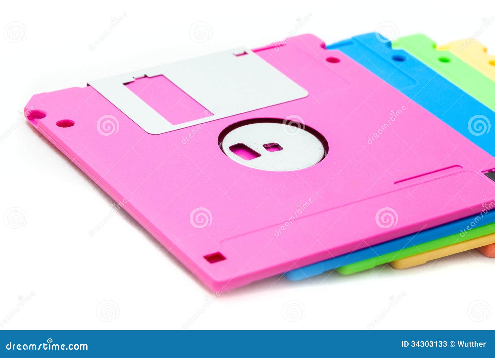 À disque souple image stock. Image du technologie, rouge - 34303133