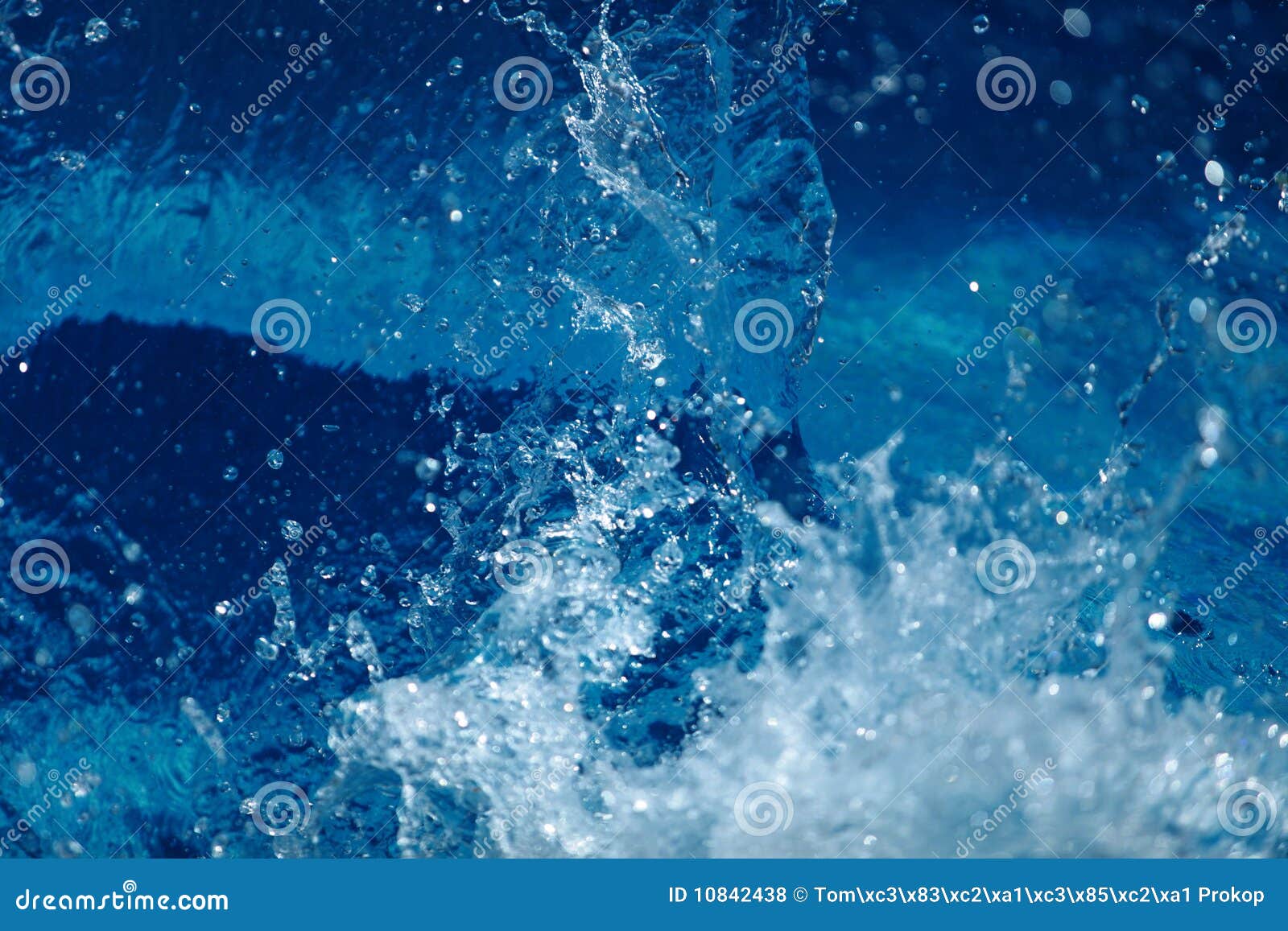 Água foto de stock. Imagem de exterior, detalhe, oceano - 10842438