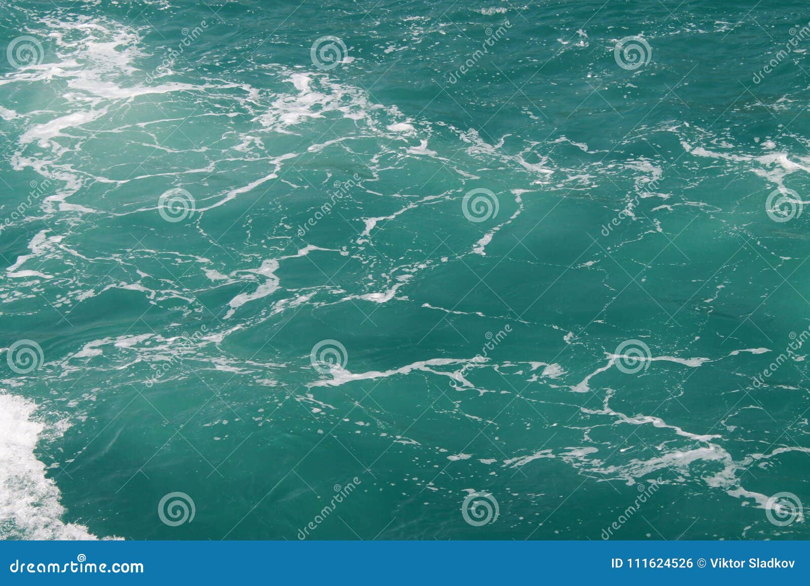 Água Salgada Do Oceano Do Mar Foto de Stock - Imagem de bonito, onda ...