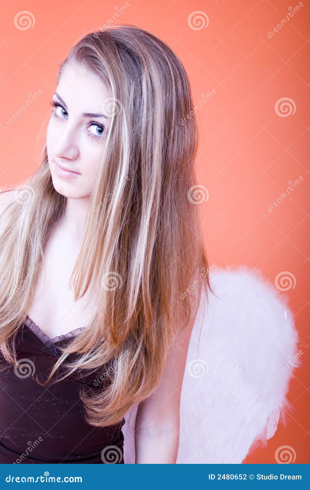 Ángel rubio foto de archivo. Imagen de manera, hermoso - 2480652