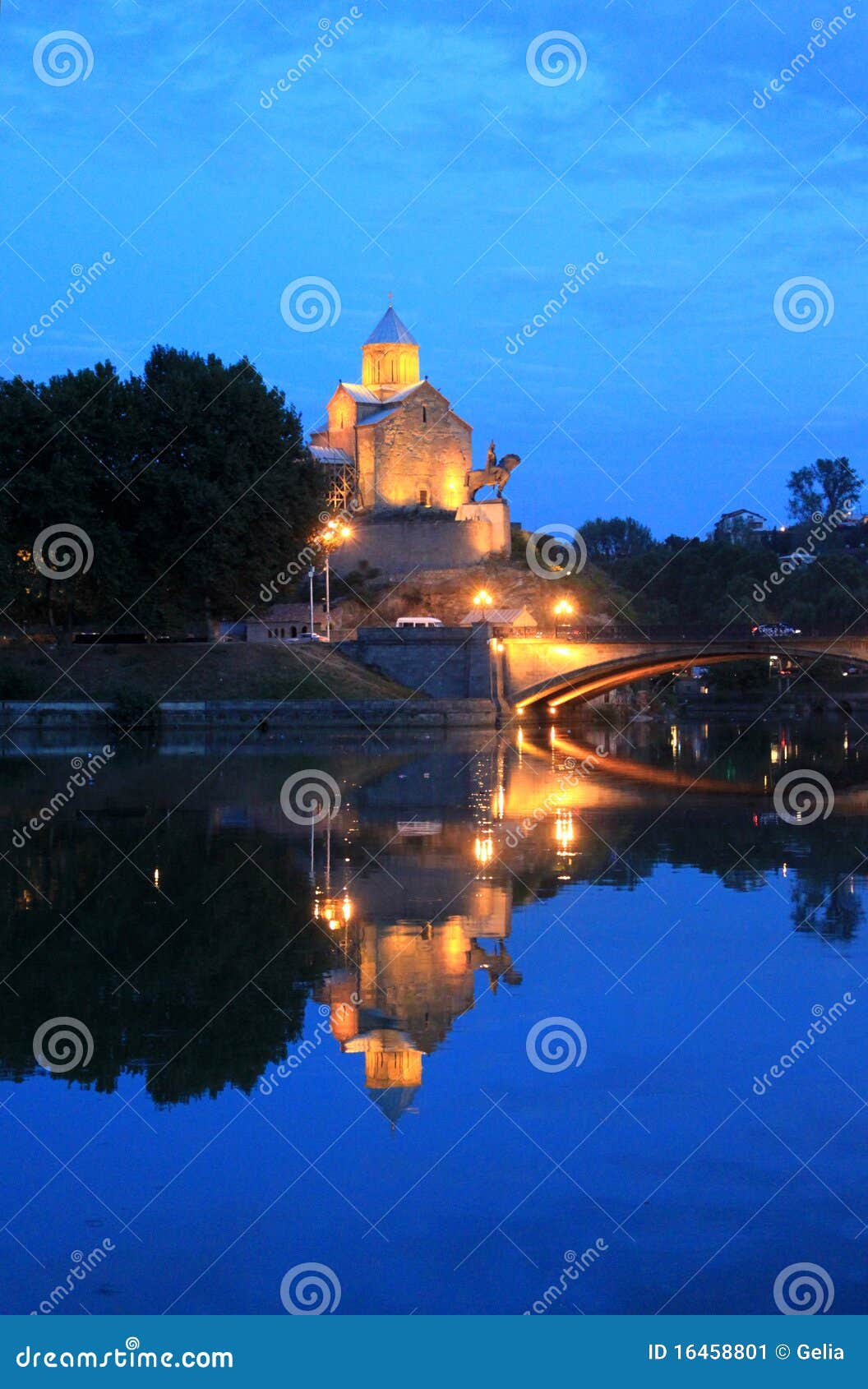 Église de Metexi en soirée image stock. Image du asie - 16458801