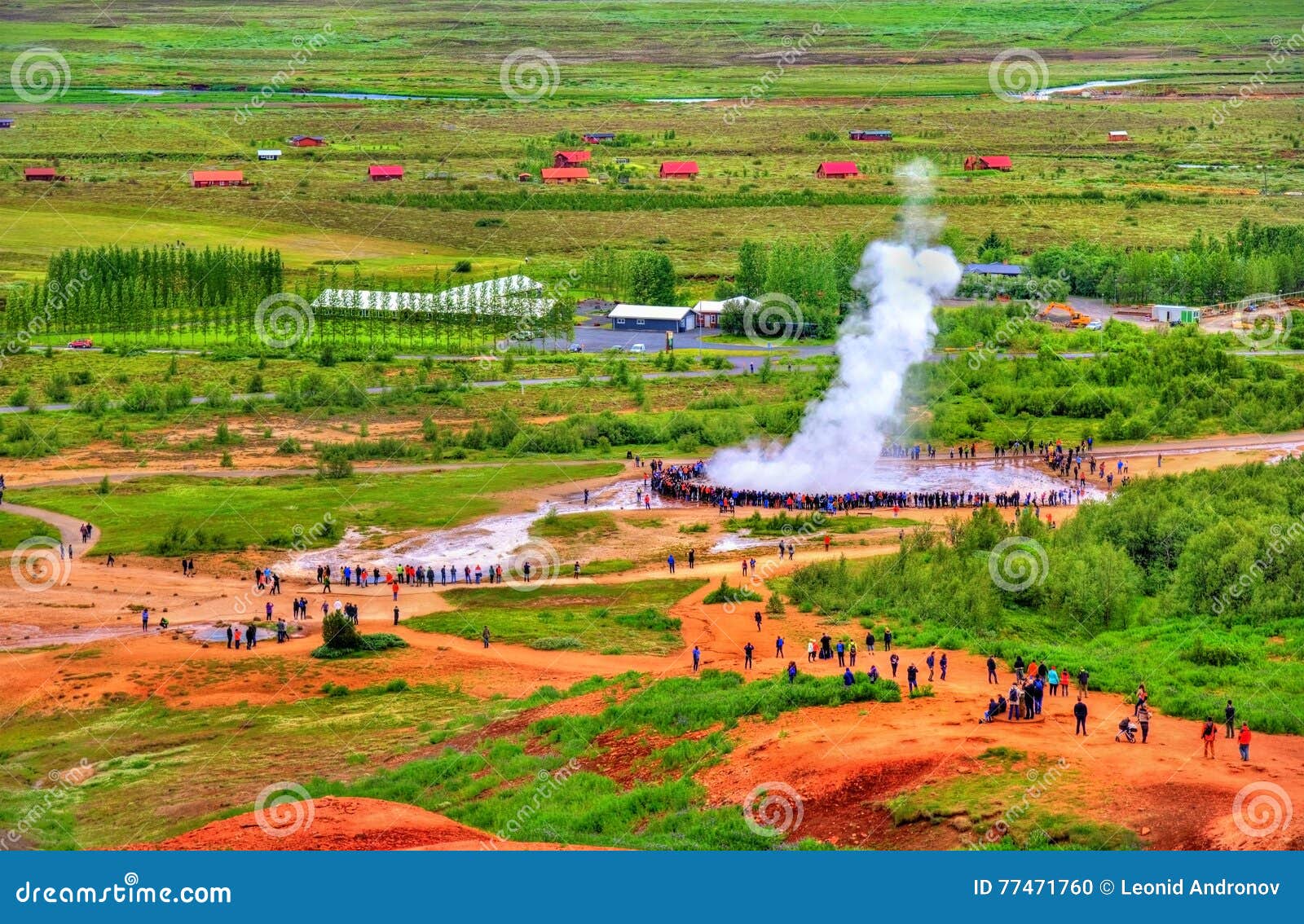 Éruption De Geyser De Strokkur En Islande Photo stock - Image du beau ...