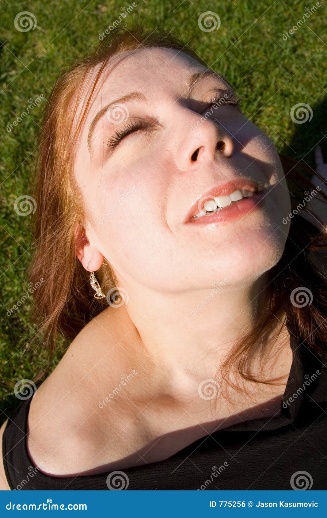 Éxtasis foto de archivo. Imagen de gente, muchacha, asoleado - 775256