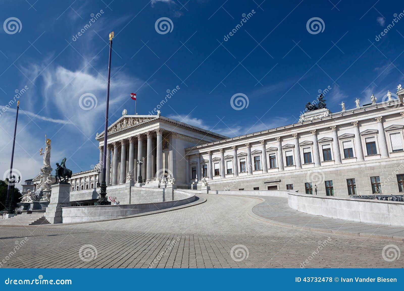 Österreichisches Parlament Wien Stockfoto - Bild von himmel ...