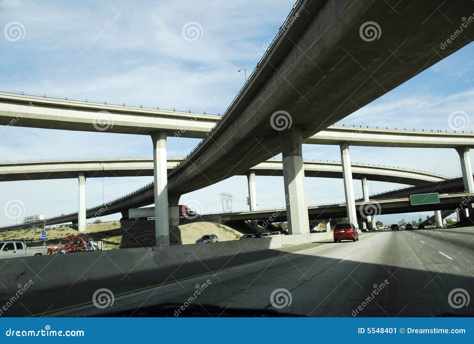 Überführung-Amerika-Autobahn-System Stockbild - Bild von netz, auto ...