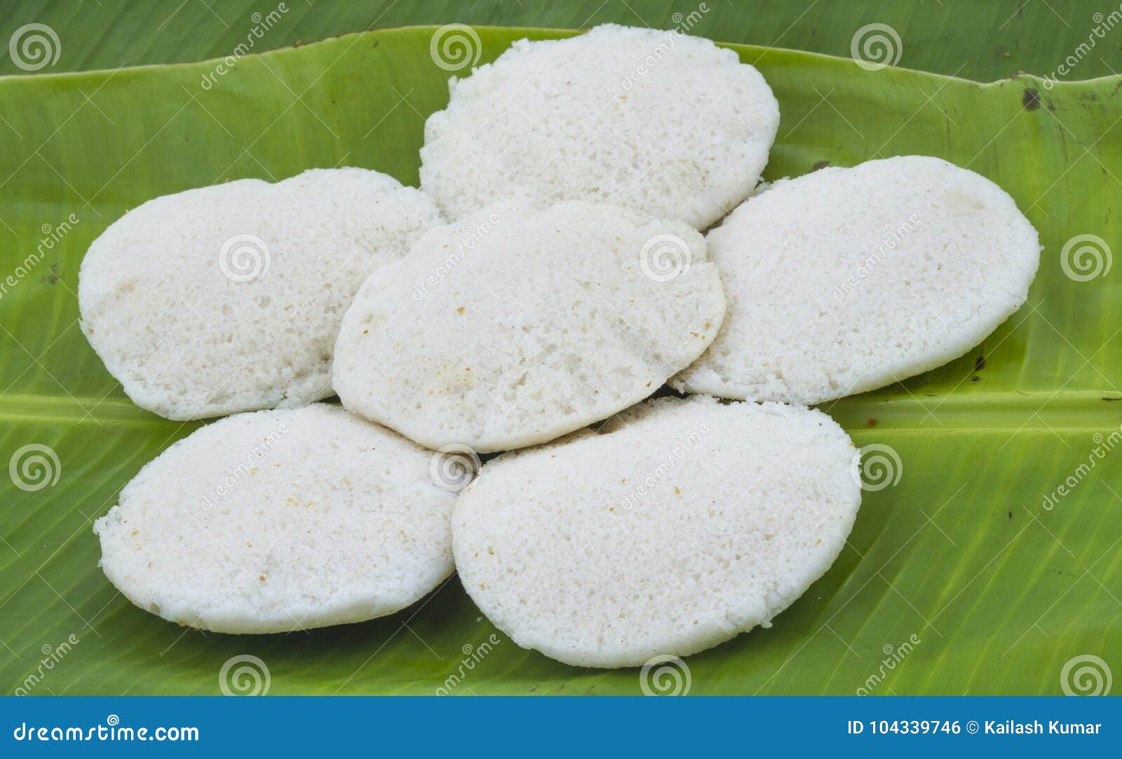 Еда Idali Vada стоковое фото. изображение насчитывающей пряно - 104339746